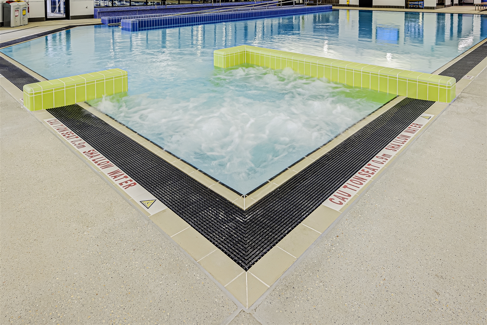 Spa, Sauna, & Steam » Waves Fitness & Aquatic Centre